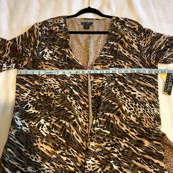 Global Illusion | Tops | Global Illusions Animal Print Duster | Poshmark